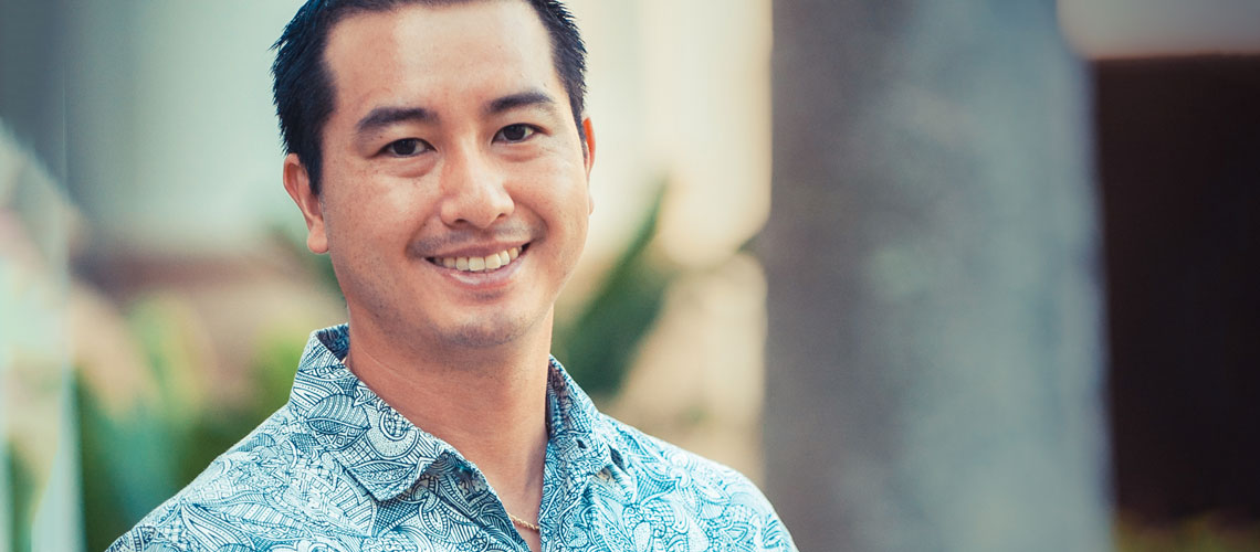 chris-hong-catching-up - Pacific Edge Magazine